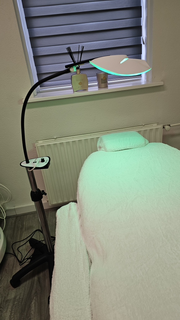 RF& Facial Light Mask - Totalbodyshape.nl